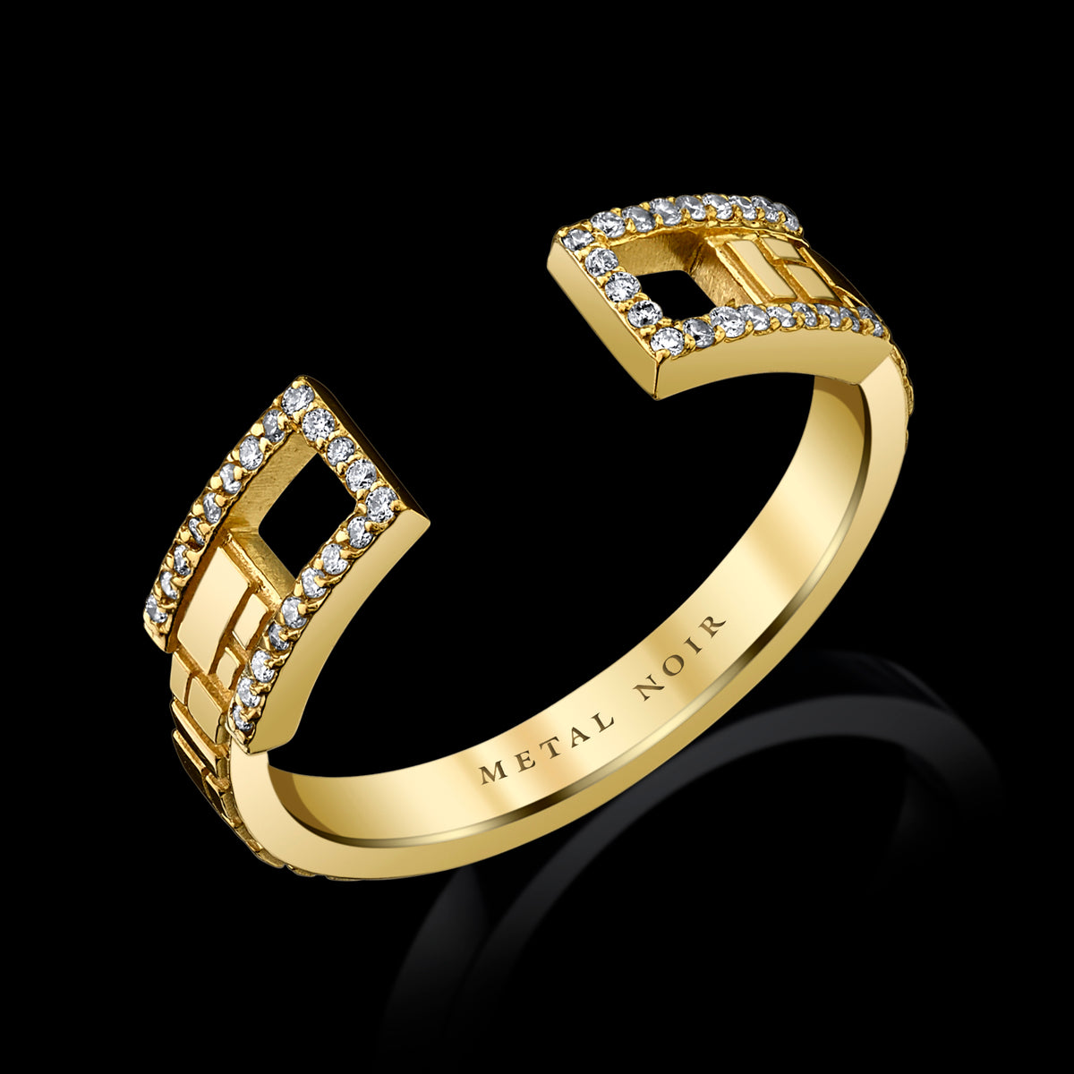 Signature Collection 18k Gold Cuff Ring with Diamonds