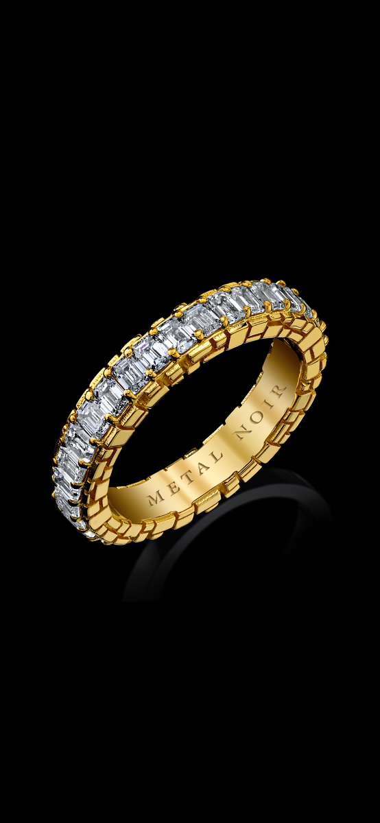 Signature Collection 10 Pointer Emerald Cut Diamond Ring